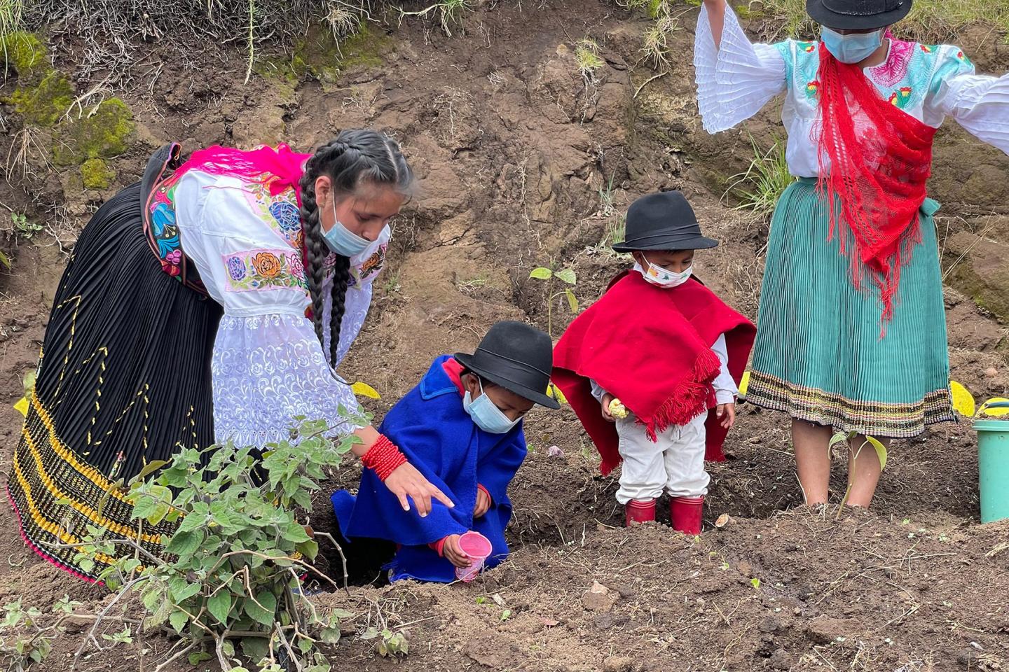 500 familias rurales de Ecuador se beneficiarán de iniciativa de la FAO ...